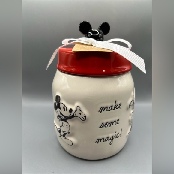 Rae Dunn | Kitchen | Rae Dunn Disney Mickey Mouse And Minnie Mouse Make ...
